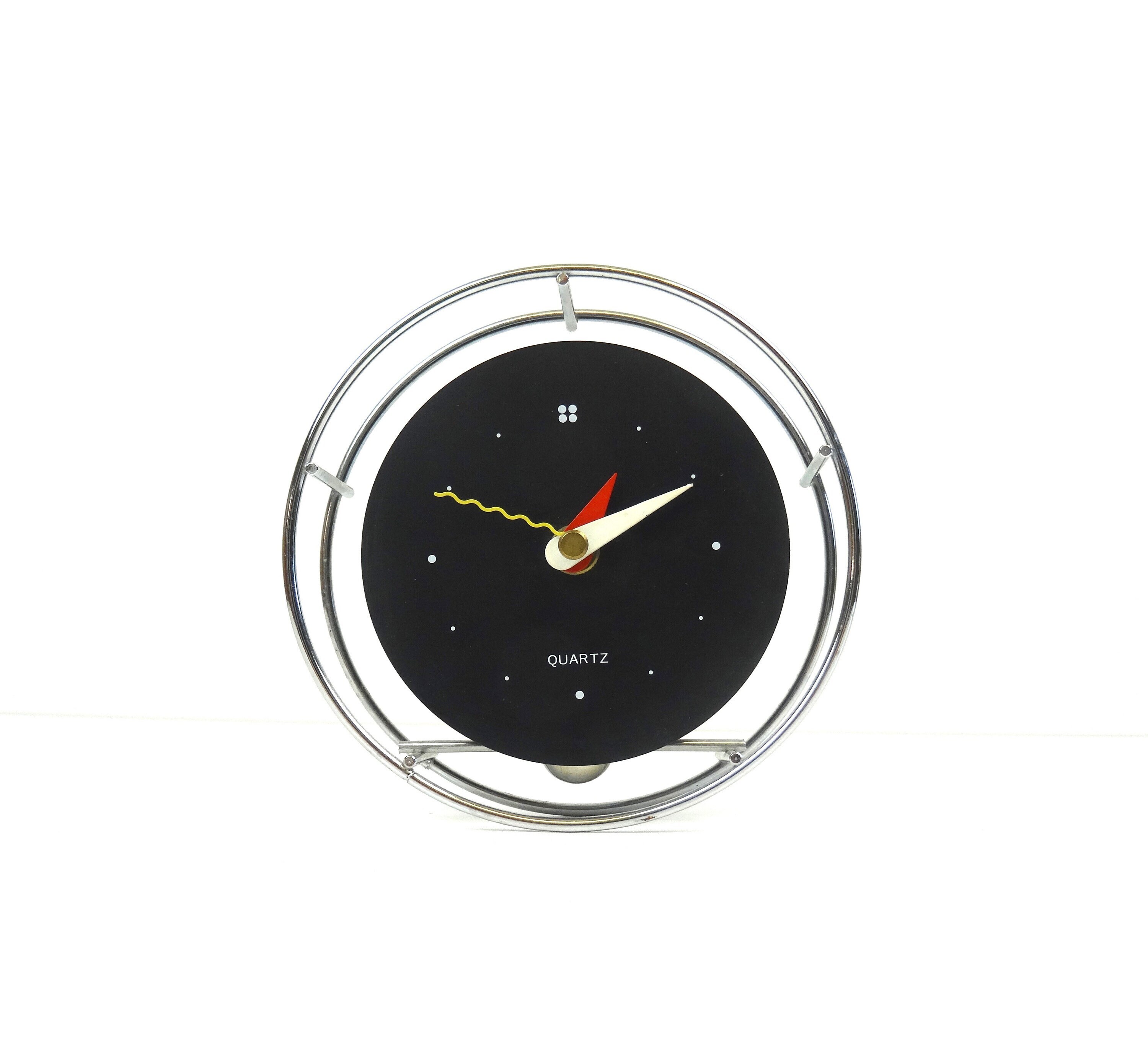 Postmodern Round 80s Memphis Age Desk Clock - Etsy