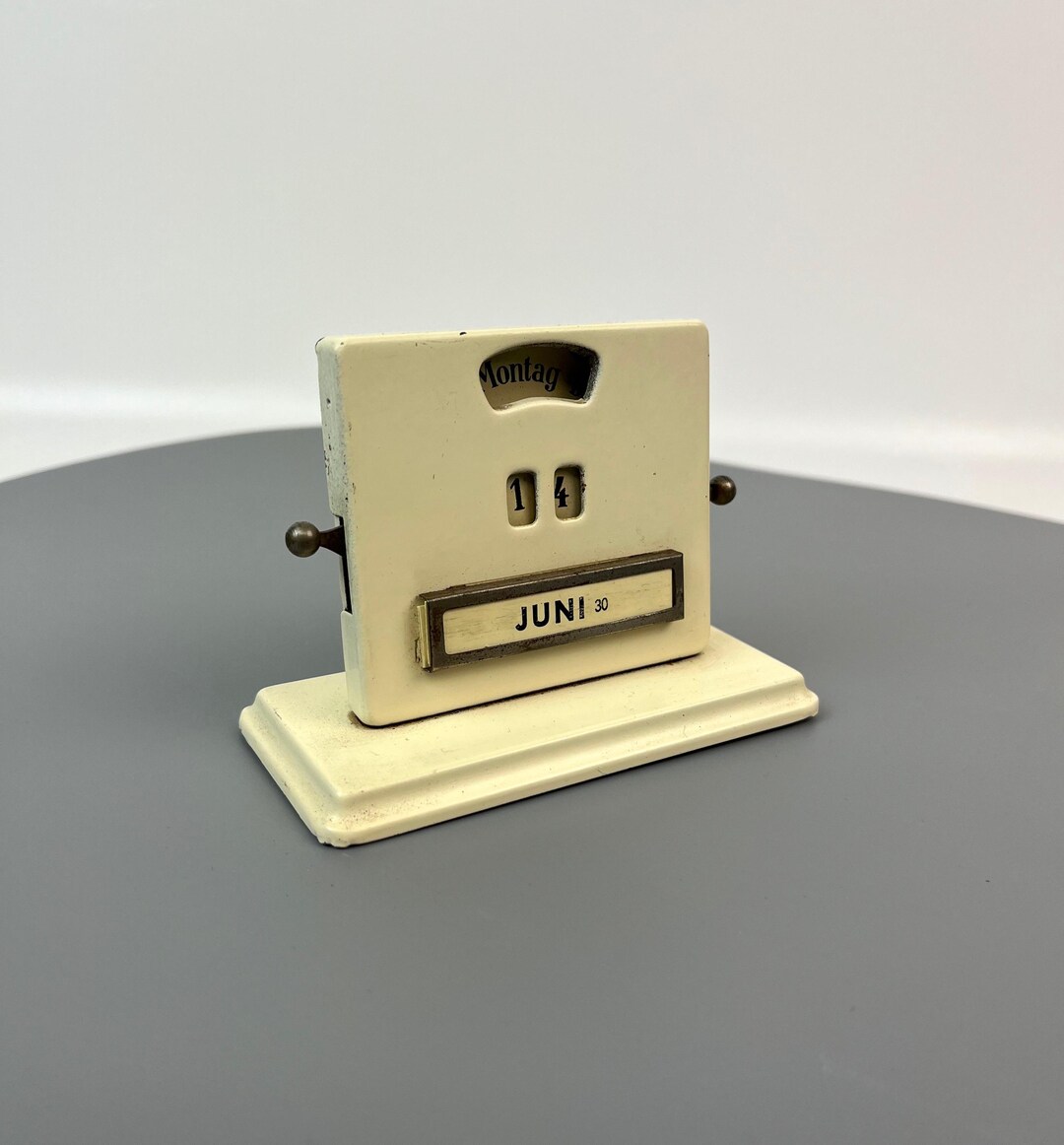 Rare Bauhaus Art Deco White Enduring Perpetual Desk Calendar by Jacob ...