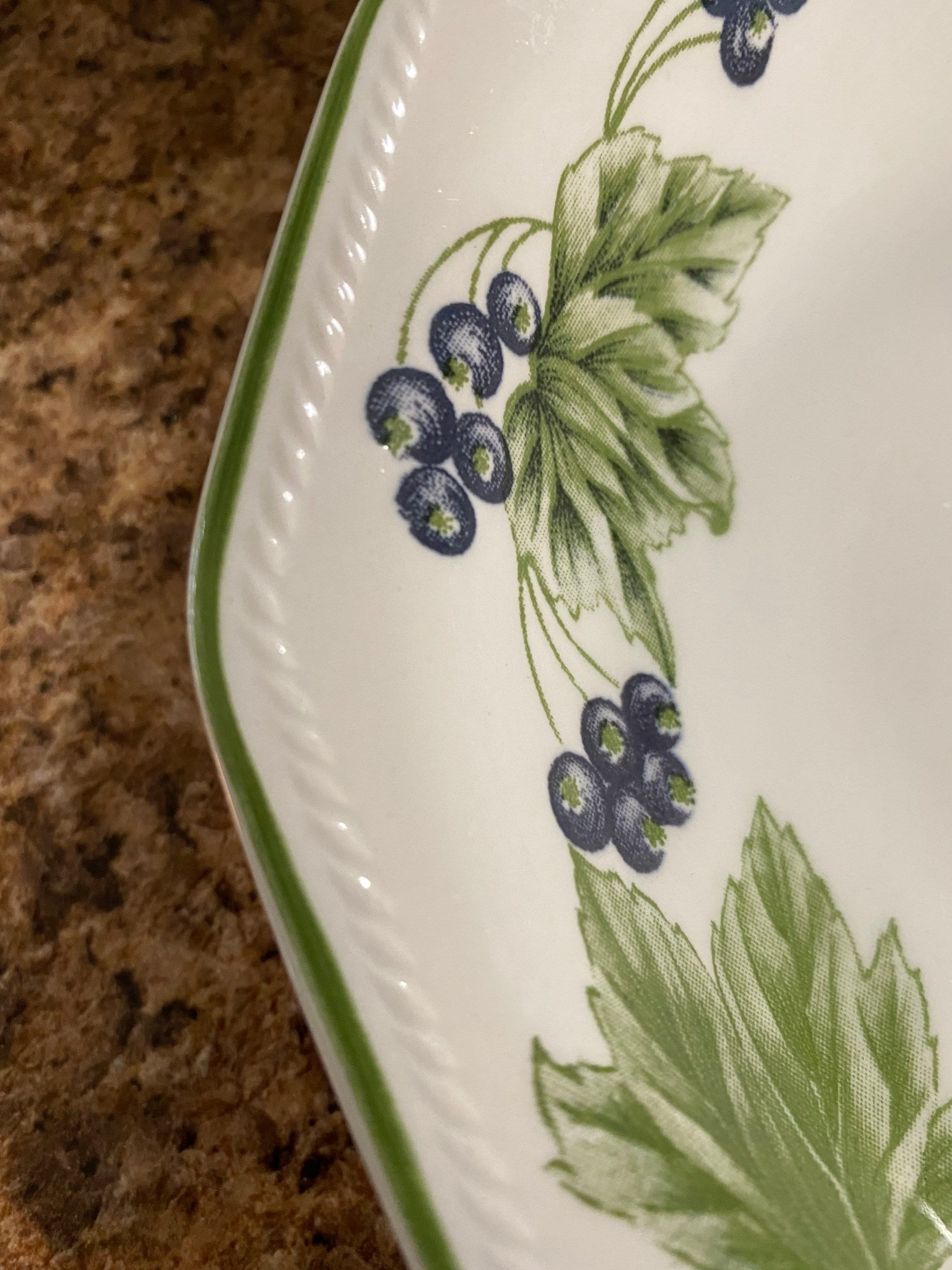 The Chartwell Collection Soup Cereal Bowls and Salad Dessert Plates ...