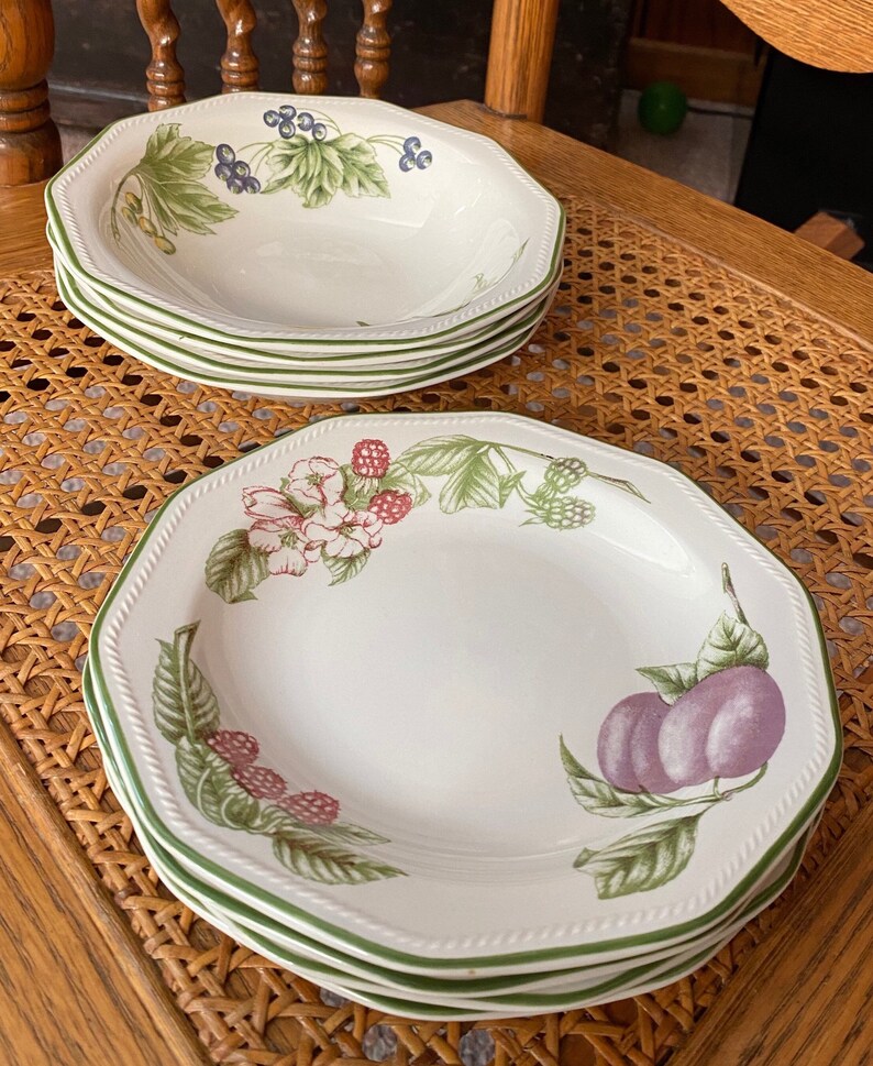 The Chartwell Collection Soup Cereal Bowls and Salad Dessert Plates ...