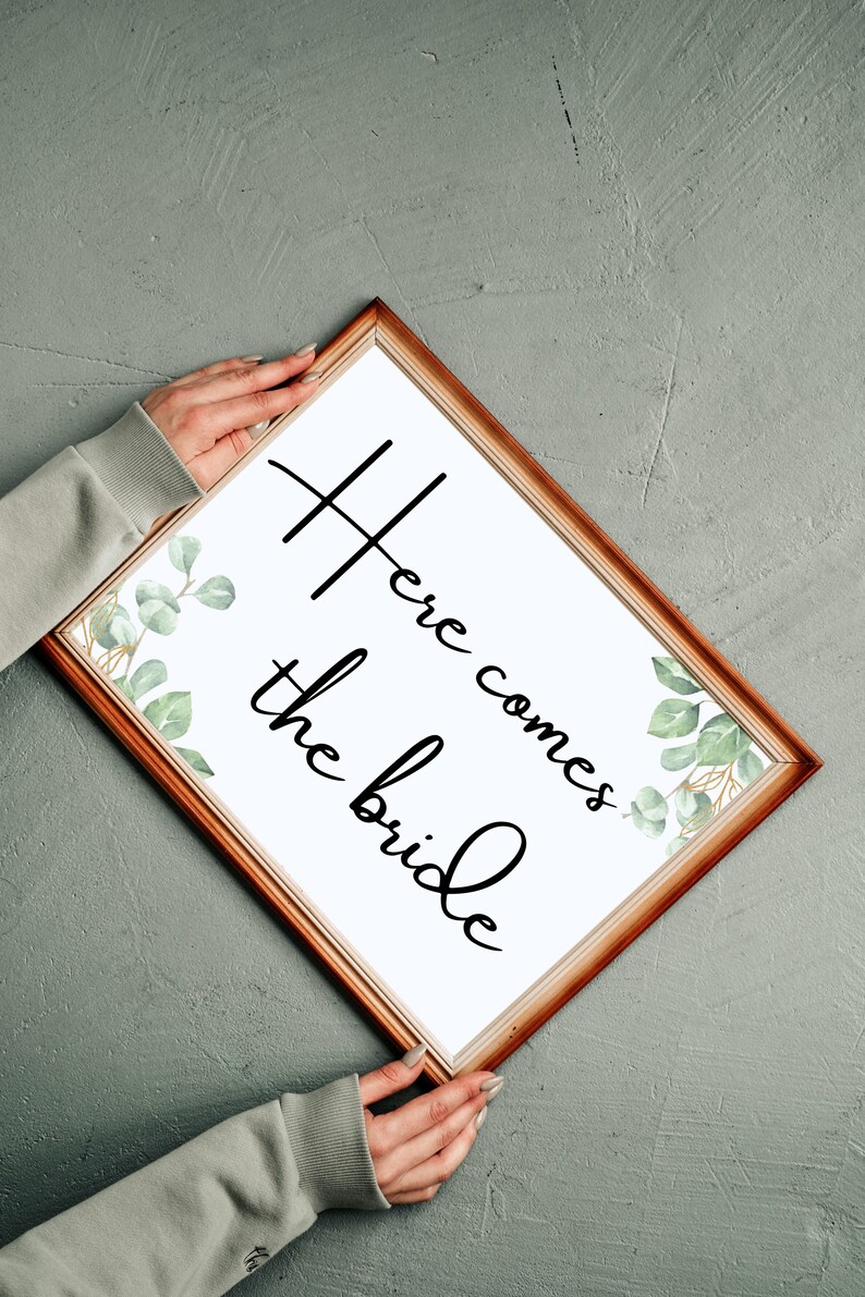 Here Comes the Bride Sign Wedding Ceremony Sign Ring - Etsy