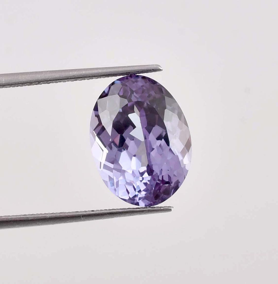 14 X 10 Mm Flawless 9.50 Ct Natural Color-change Grey Purple ...