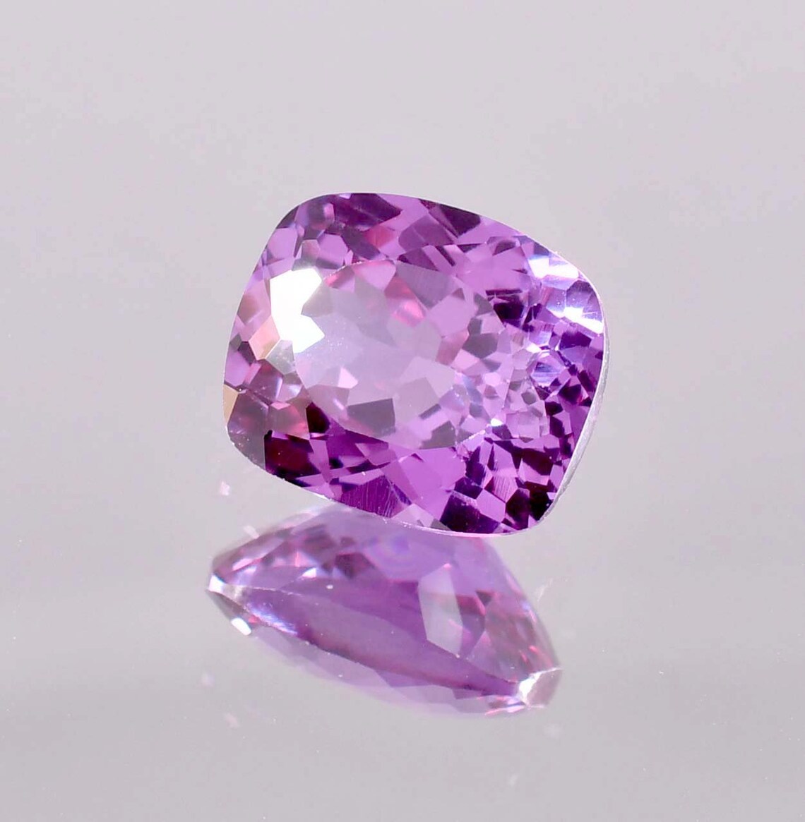 HUGE 14 X 10 Mm Flawless 10.00 Ct Natural Color-change Grey Purple ...