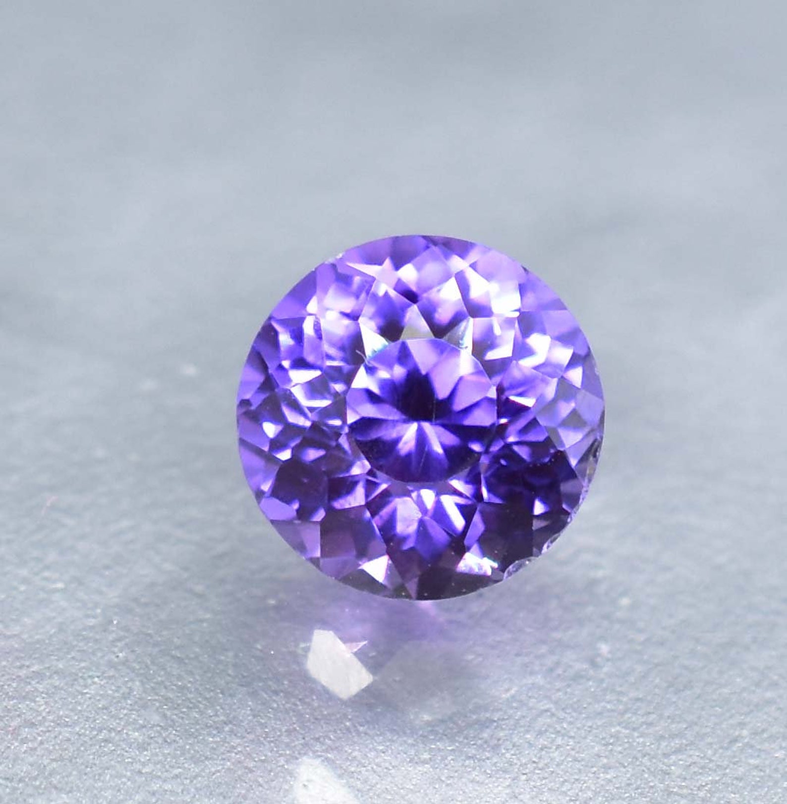 3.45 Ct Natural Purple Blue Taaffeite Sapphire Round Cut Loose Gemstone ...