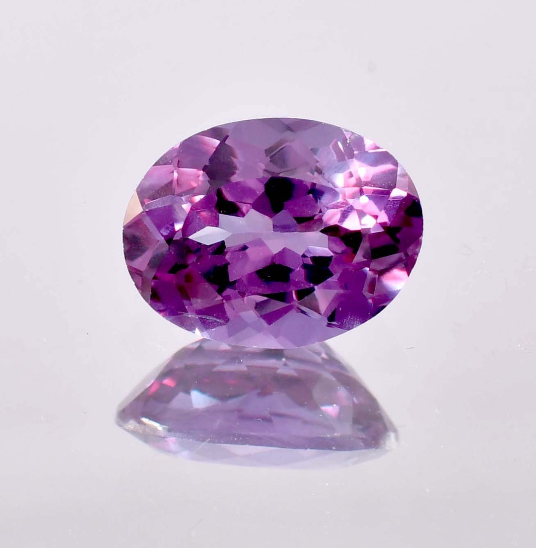 HUGE 12 X 9 Mm Flawless 6.60 Ct Natural Color-change Grey Purple ...