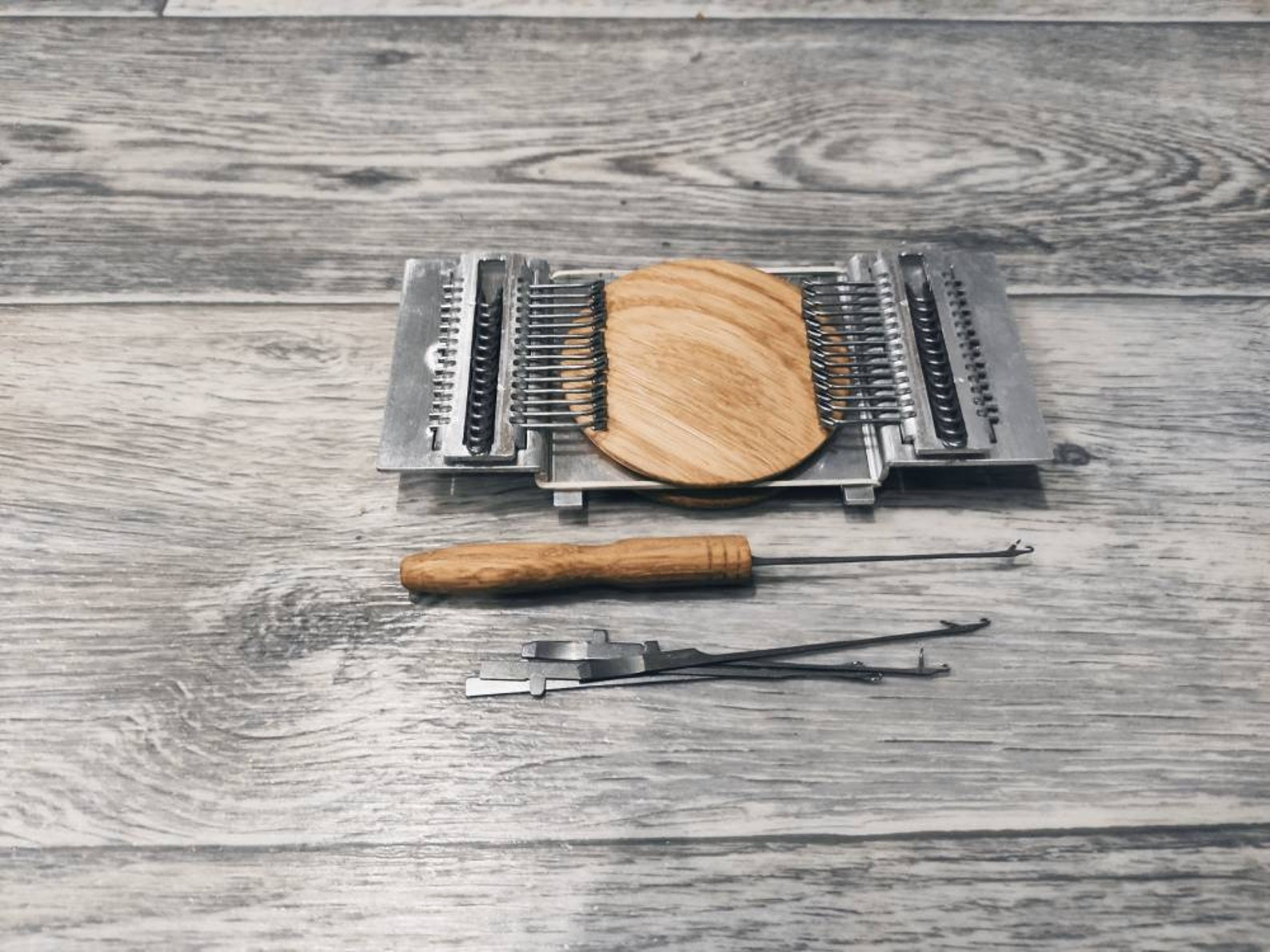 Speedweve Dooble Loom has 14 Hooks Darning Tool Small - Etsy