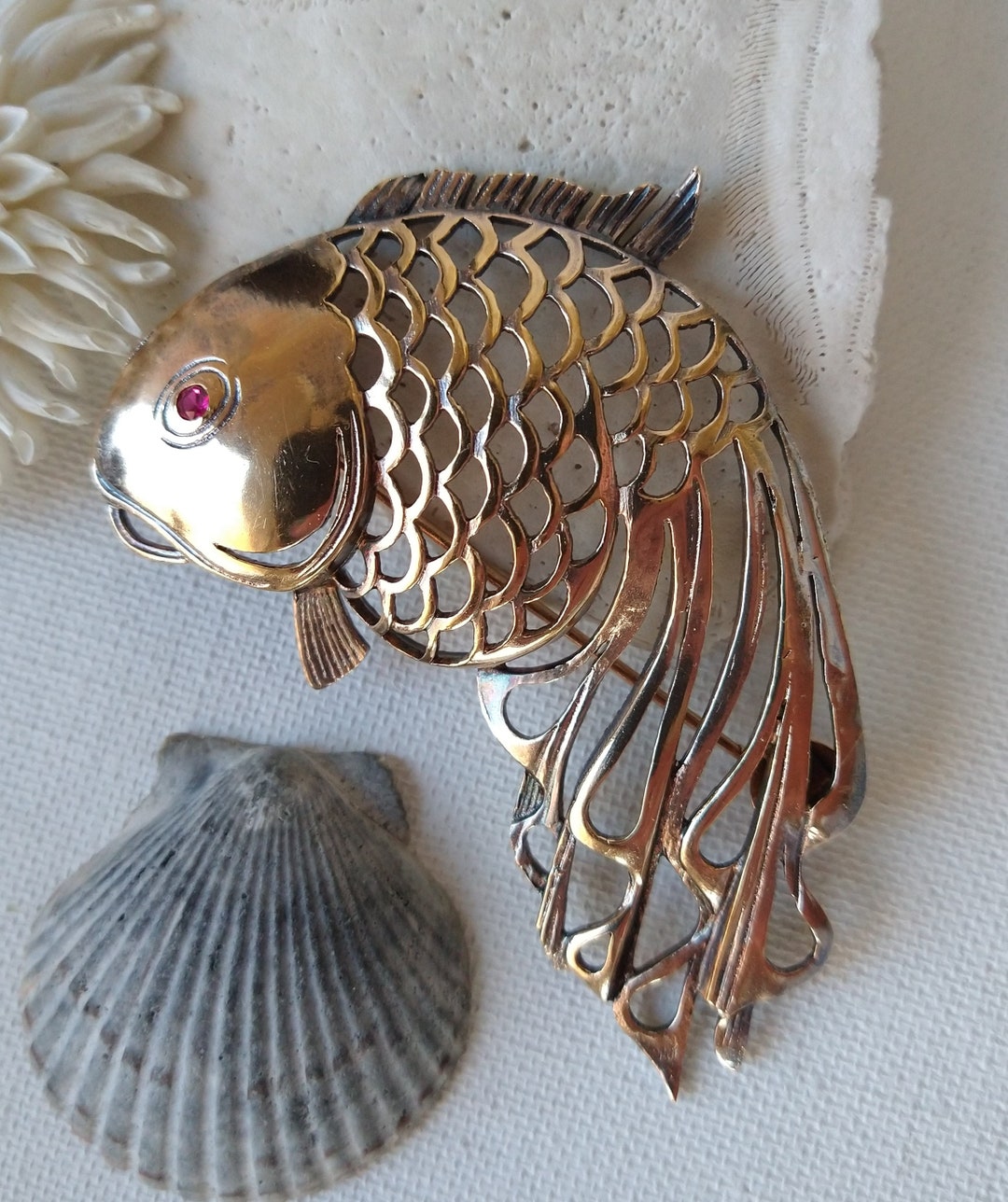 Vintage French Art Deco Gilt Silver Koi Fish Brooch With Synthetic Ruby ...