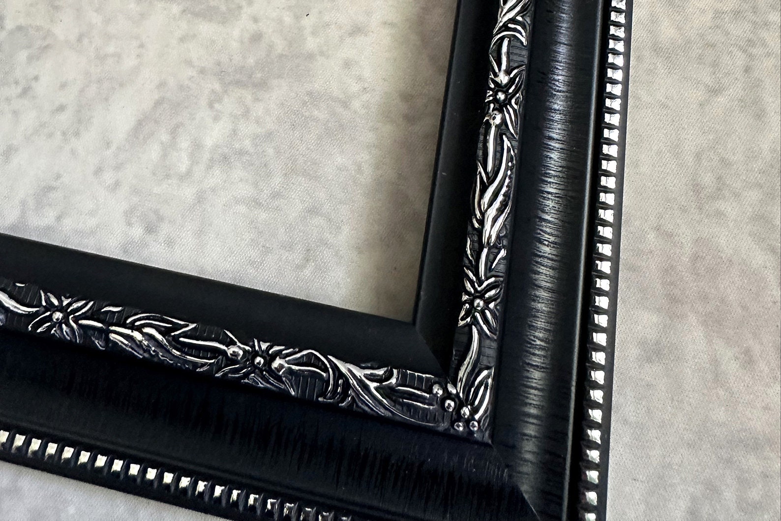 Rome Picture Frame, Black Silver Photo Frame, White Gold Picture Frame ...