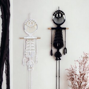Macrame Skeleton Wall Hanging: Spooky Halloween Gothic Decor - Etsy