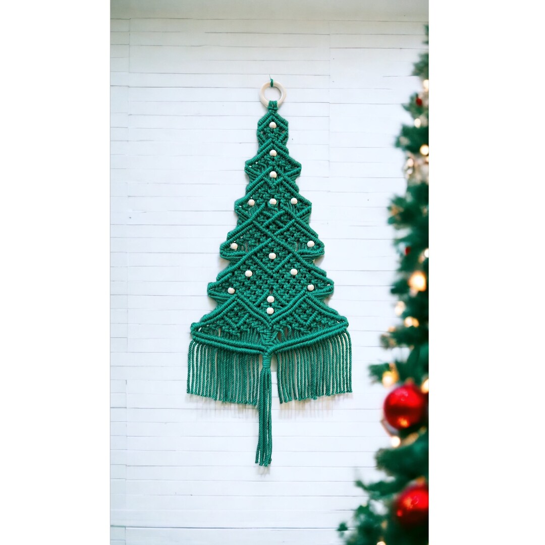 Large Macrame Christmas Tree Wall Hanging: Boho Holiday Decor - Etsy