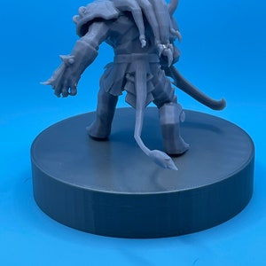 3D Printed Rengar Figure League of Legends - Etsy