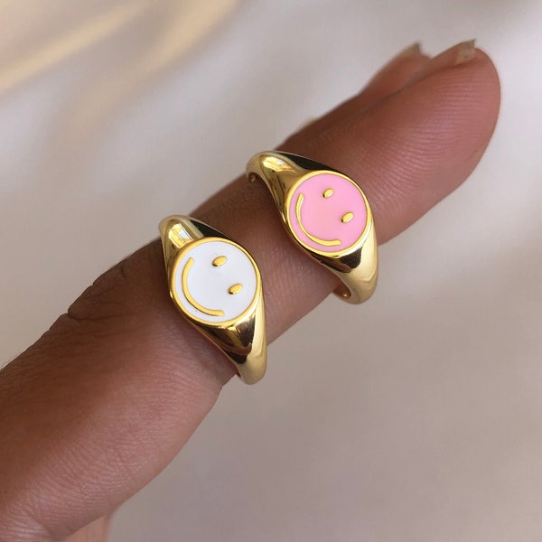 Smiley Face Ring - Etsy