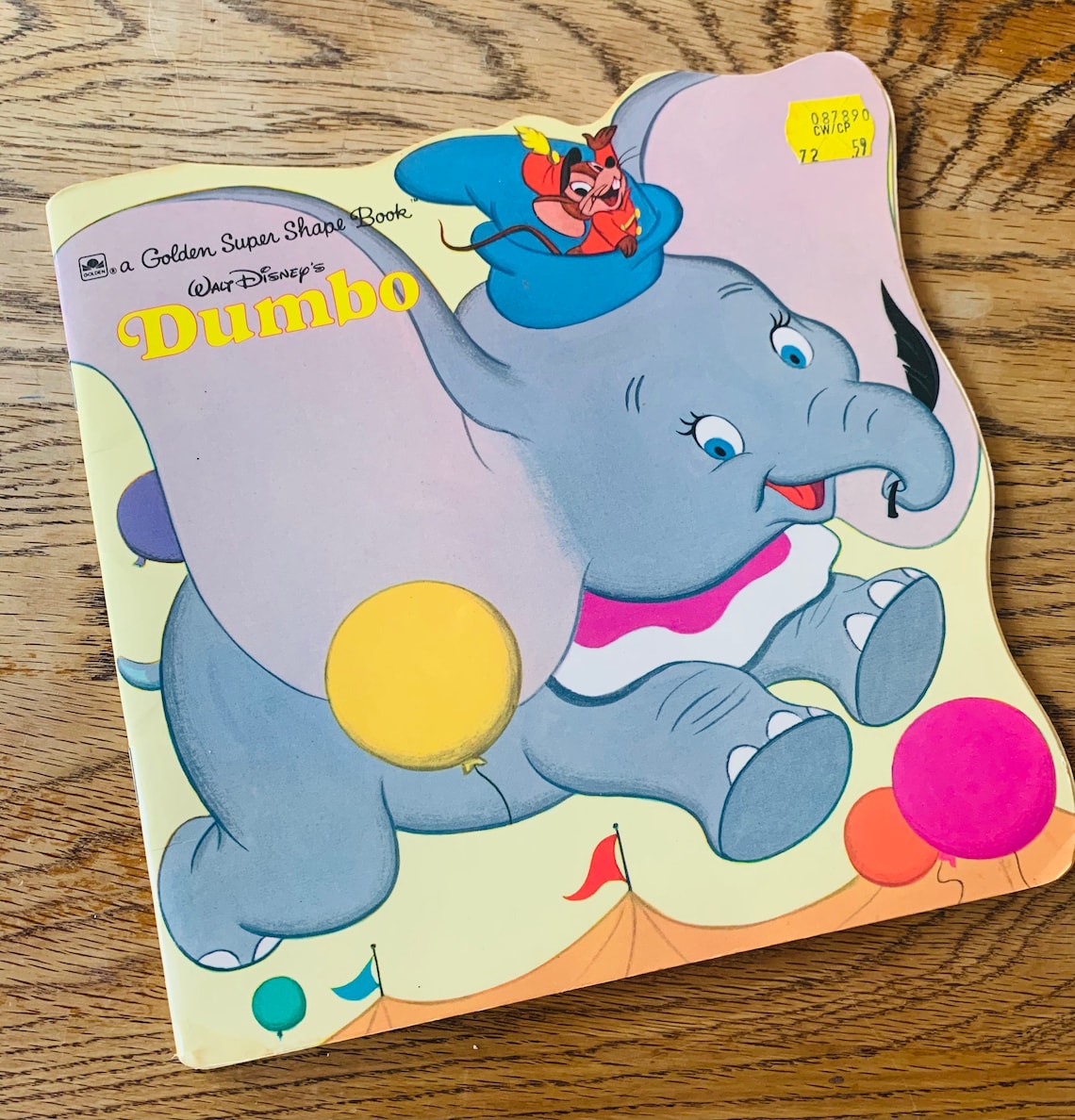 A Golden Super Shape Book Walt Disney’s Dumbo Softcover Vintage 70s ...