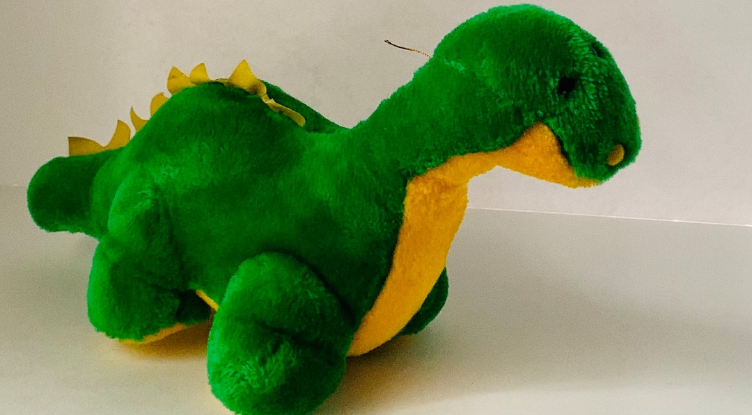 Vintage B J Toy Co Dinosaur Plush Green Yellow 9” Stegosaurus Stuffed ...