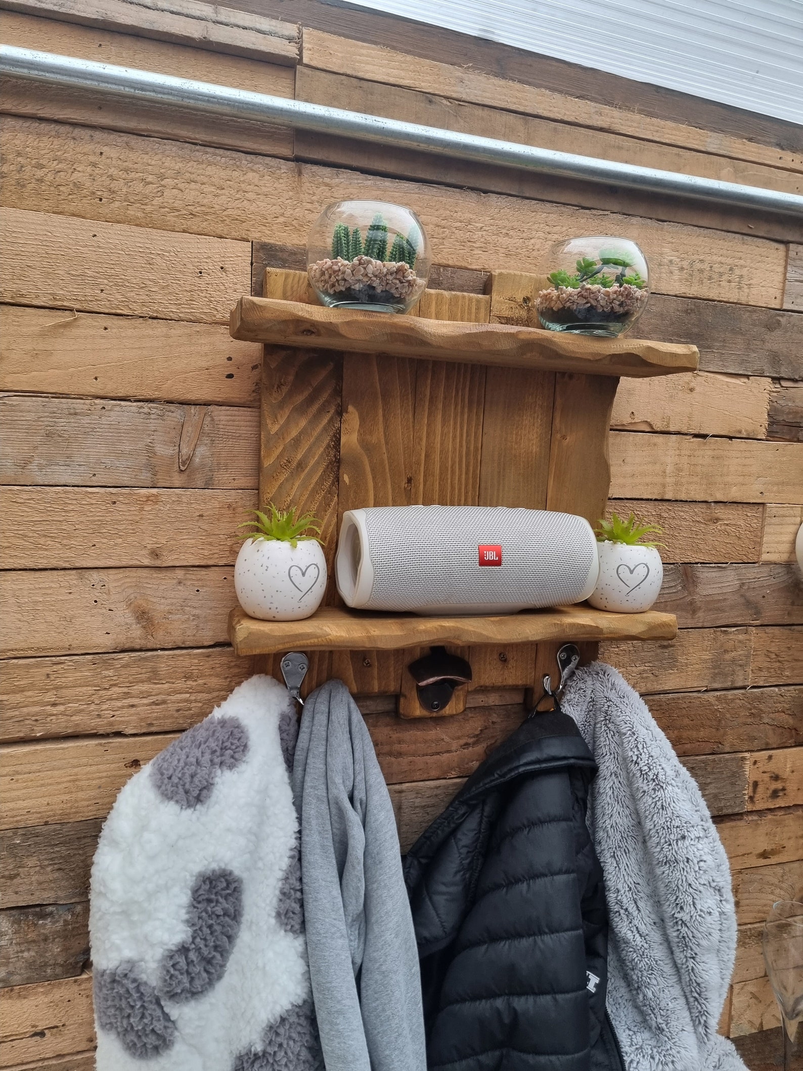 5 Pane (BO) Hot Tub Robe Hanger Hand Made Wooden Rustic Hot Tub Robe ...