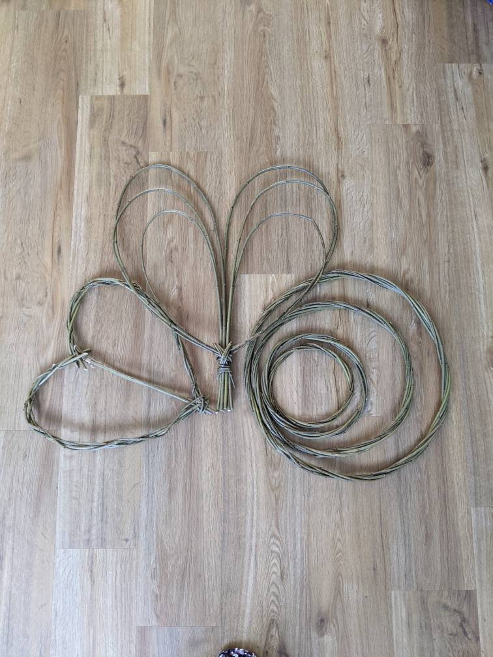 Thin Willow Wreath Base. Simple Plain Willow Hoop in Various Sizes ...