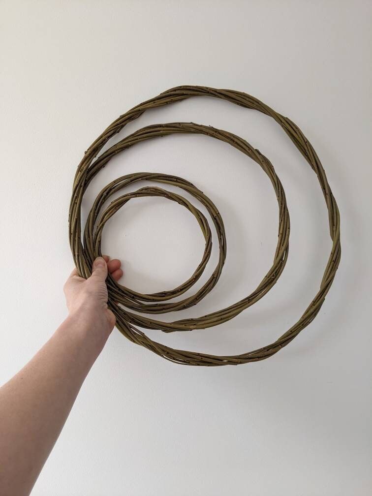 Thin Willow Wreath Base. Simple Plain Willow Hoop in Various Sizes ...