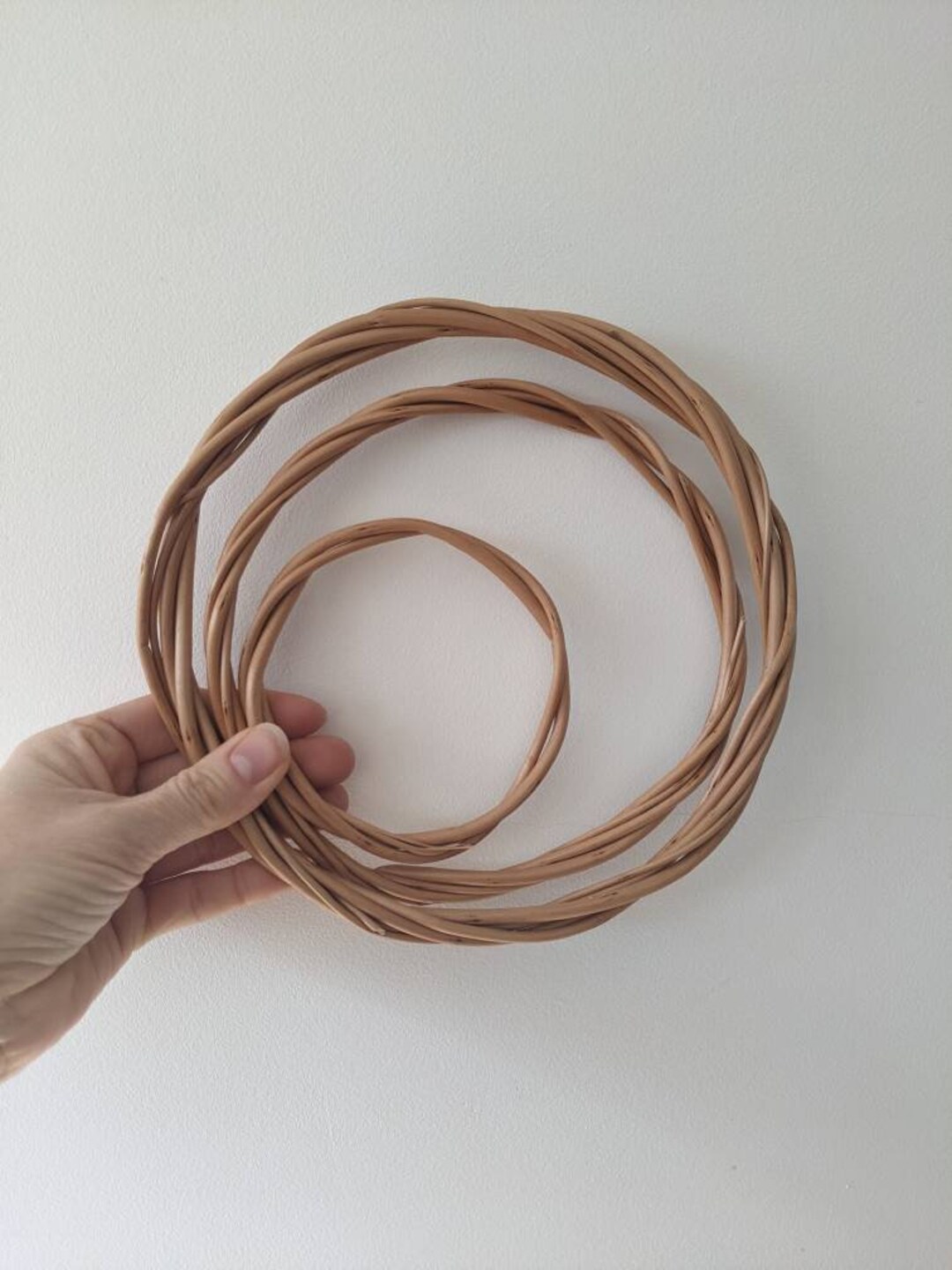 Small Thin Willow Hoop. Buff Willow. Plain Wreath for DIY - Etsy UK