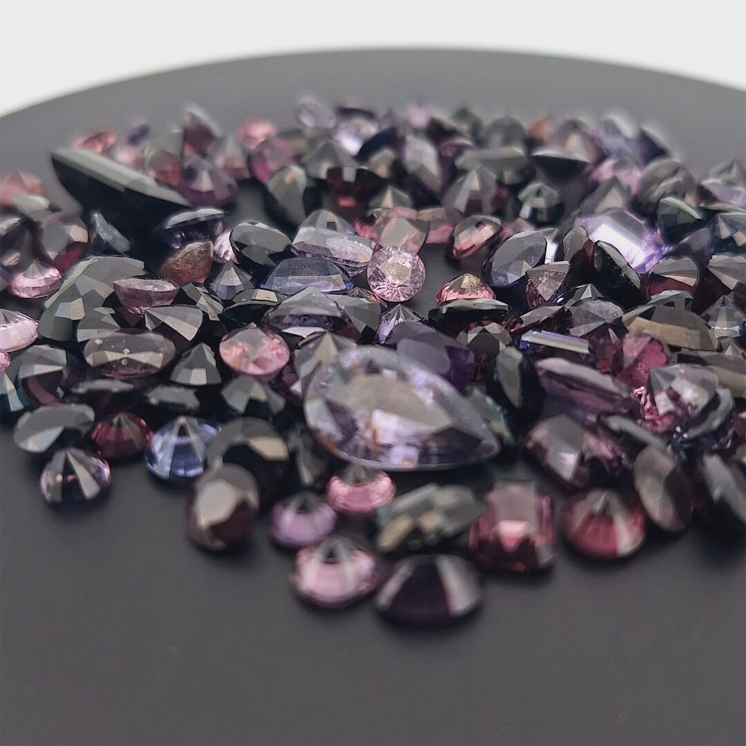 Natural Spinel | 165 Pieces | 135 Carat | Different Shape | Straight ...