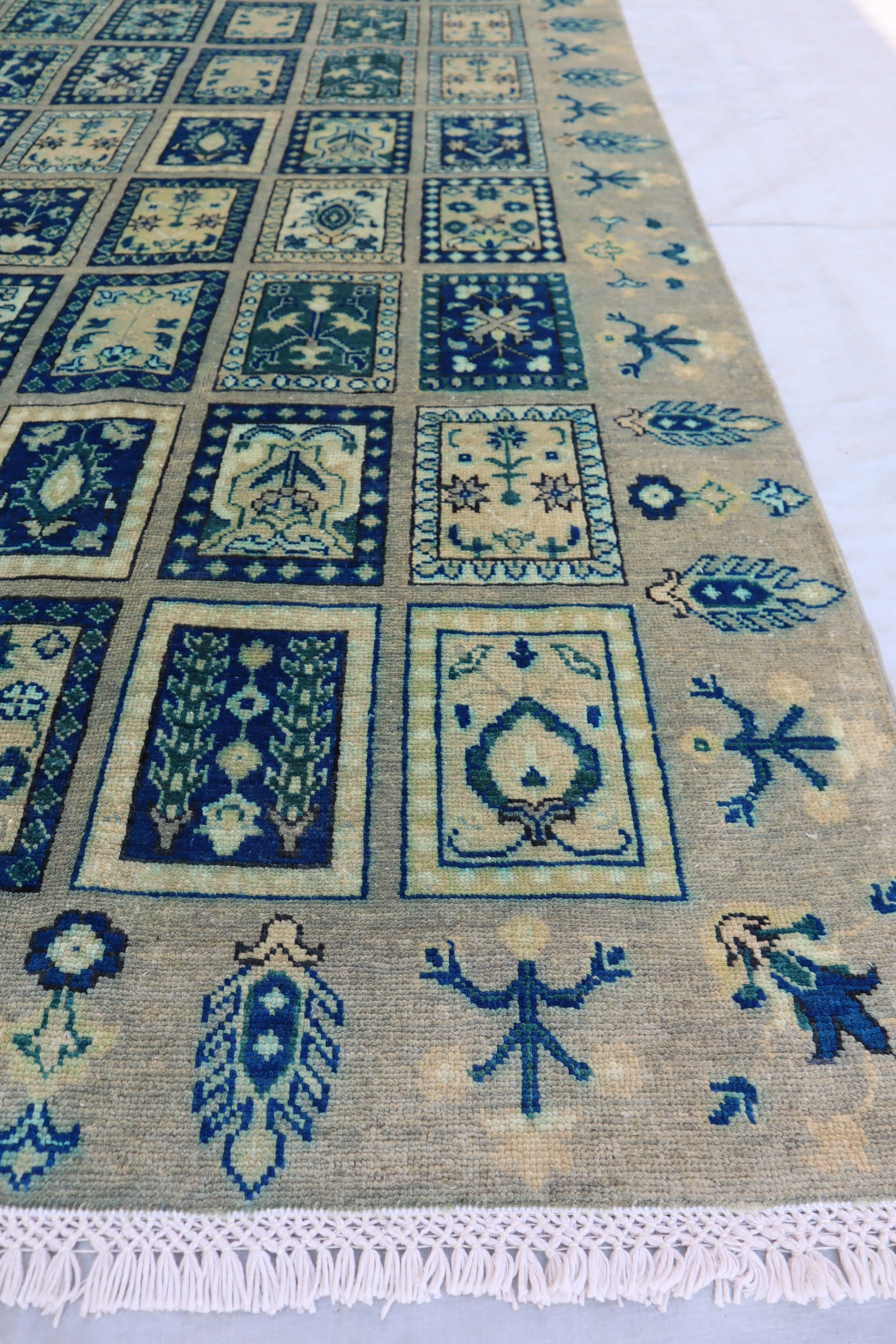 Bakhtyari Rug 6'4x9'7 Ft Fine Quality Afghan Modern Design Handmade ...