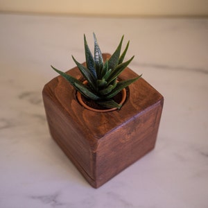 RUSTIC WOODEN PLANT Cube Pot - Wooden Cube - Homemade Wood Pot ...