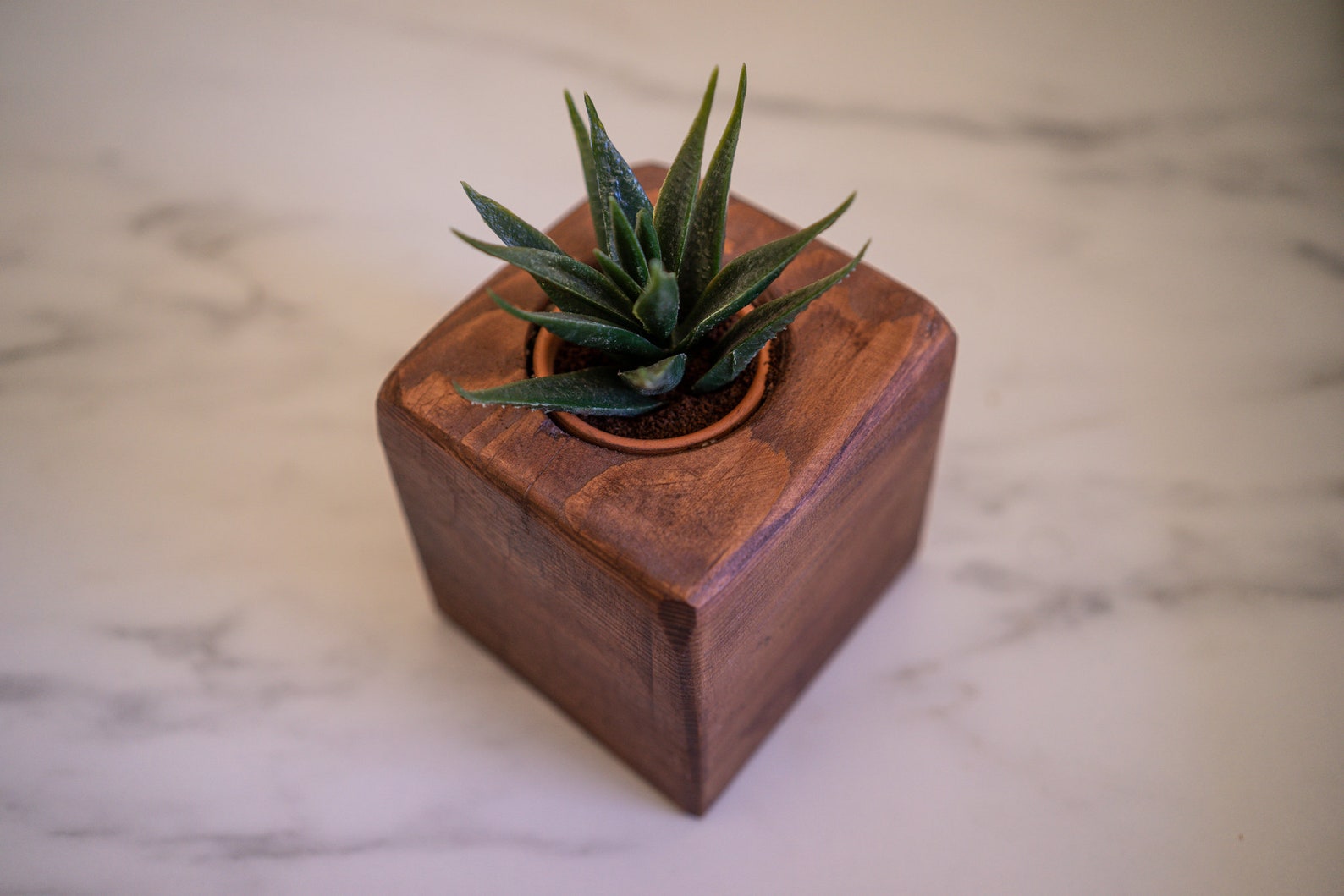 RUSTIC WOODEN PLANT Cube Pot - Wooden Cube - Homemade Wood Pot ...