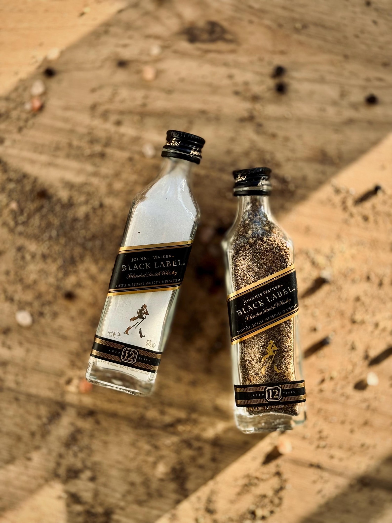 Novelty Mini Johnnie Walker Salt and Pepper Shakers Gift Set - Mini 5cl ...