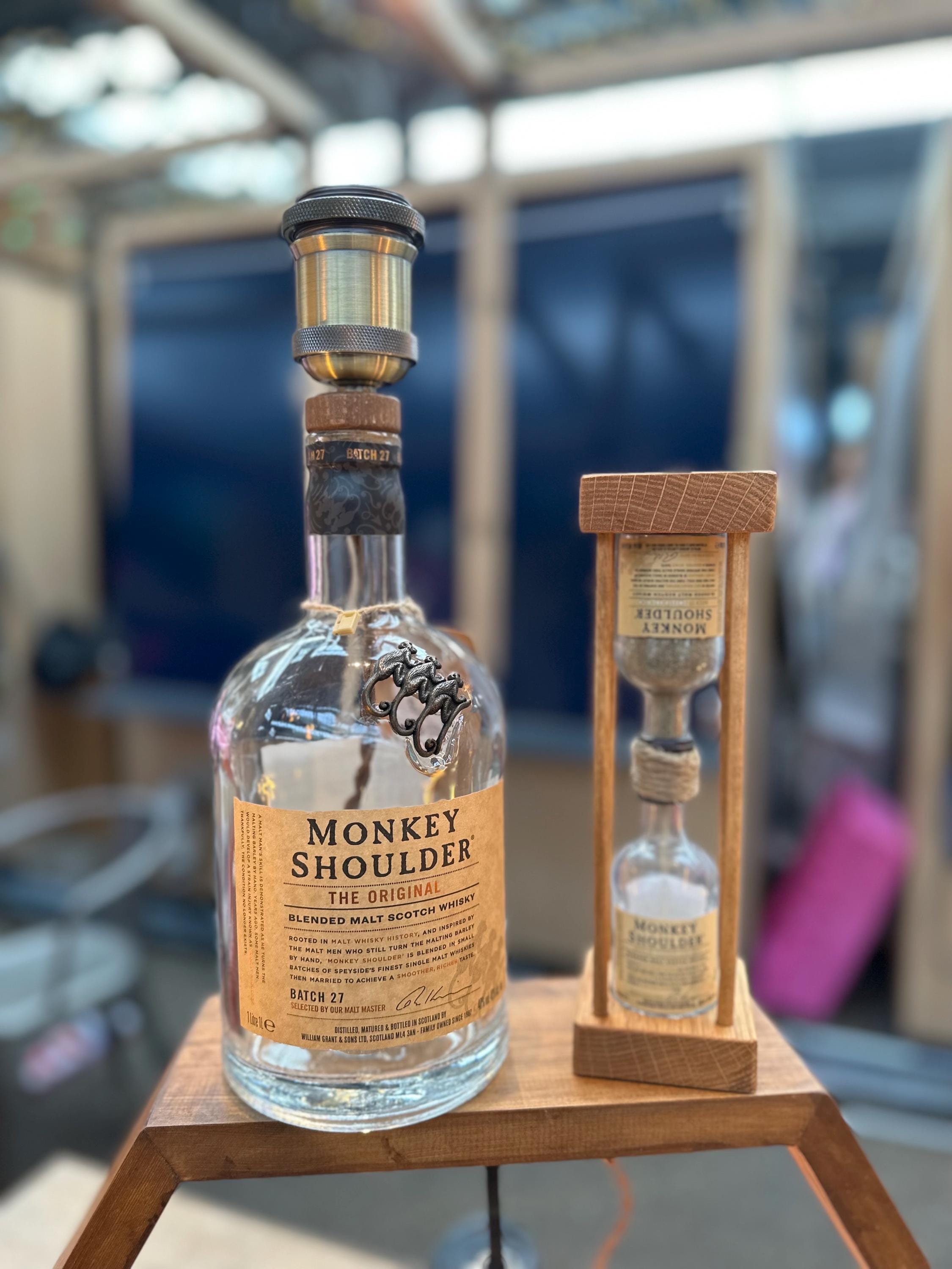 Unique Monkey Shoulder Whiskey Bottle Hourglass - 60 Seconds Egg Timer ...