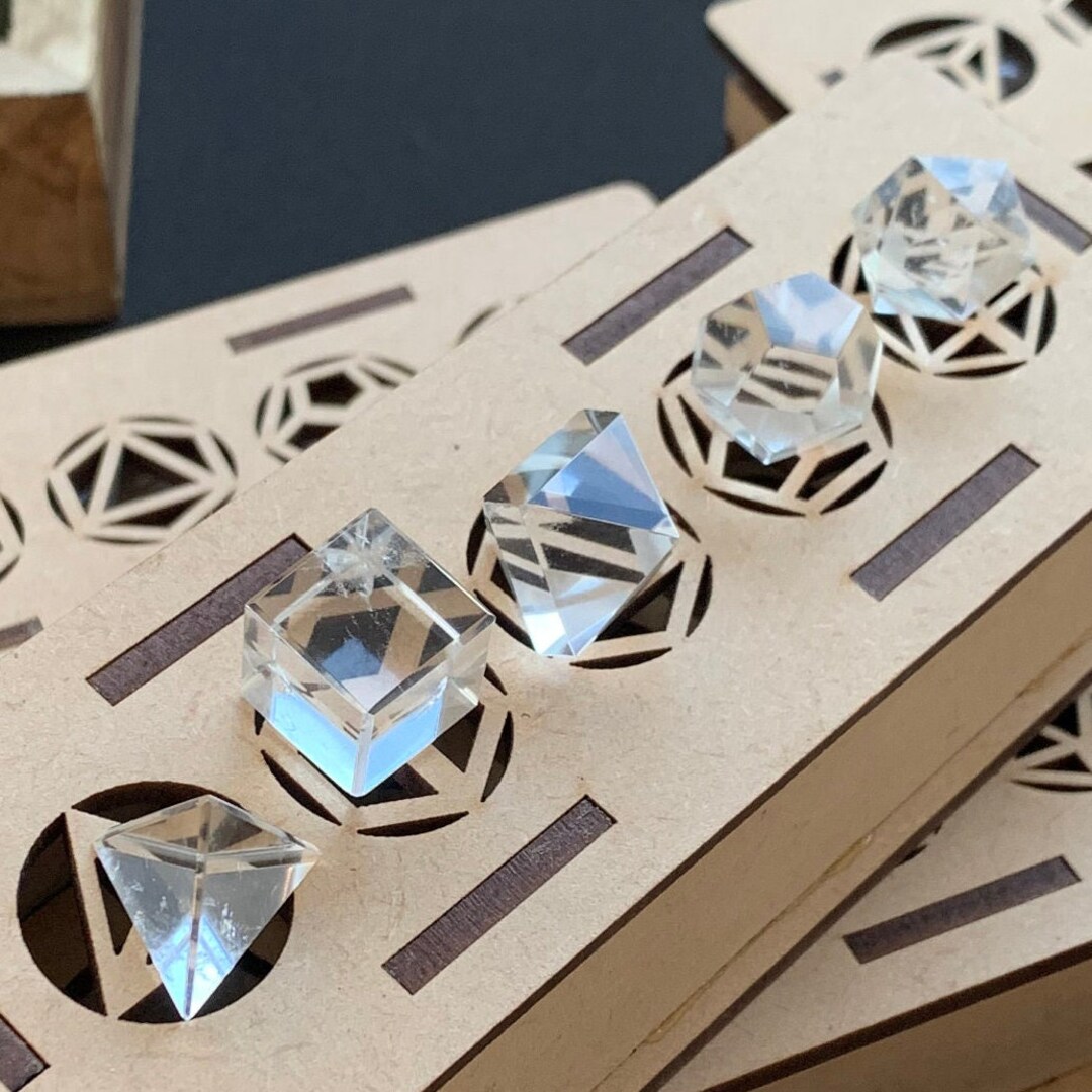 The 5 Crystals of Sacred Geometry in Rock Crystal, Platonic Solids ...