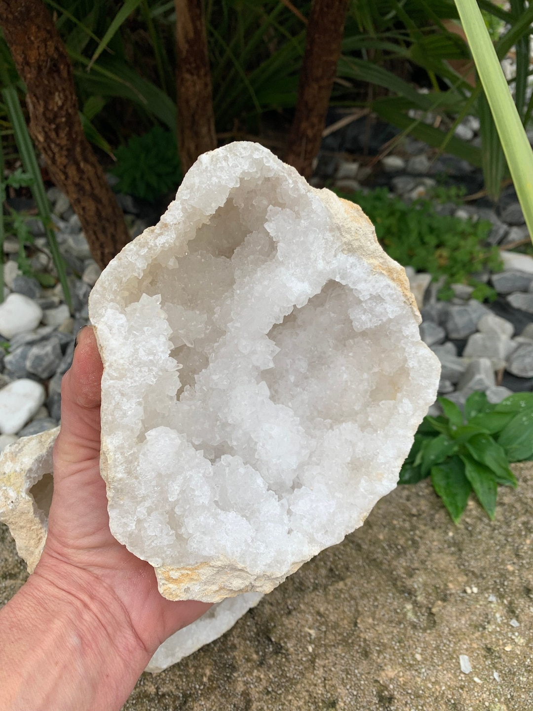 Géode 3kg Entière Grande Géode De Cristal De Roche - Etsy