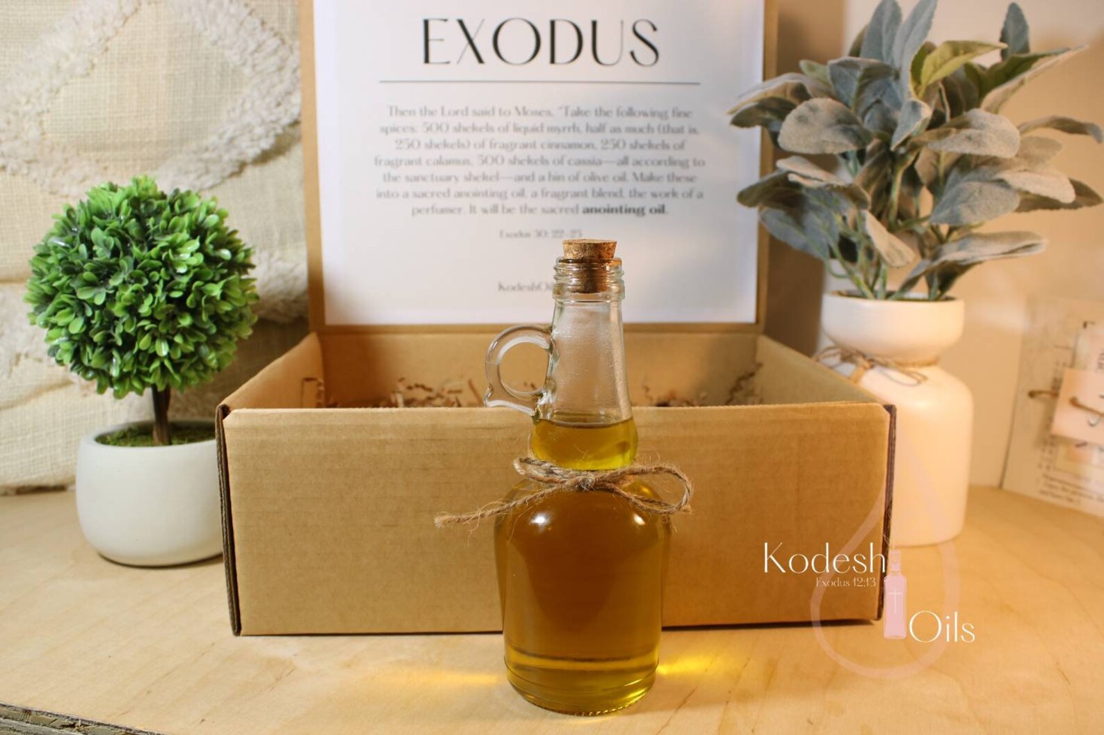 Exodus Gift Set 8 Oz Anointing Oil Glass Bottle Cork / Anointing Oil ...