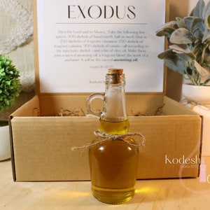 Exodus Gift Set 8 Oz Anointing Oil Glass Bottle Cork / Anointing Oil ...