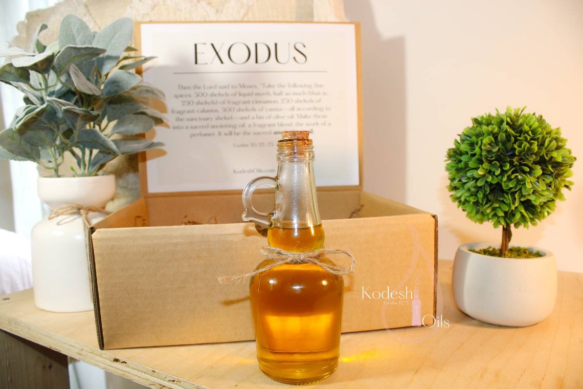 Exodus Gift Set 8 Oz Anointing Oil Glass Bottle Cork / Anointing Oil ...