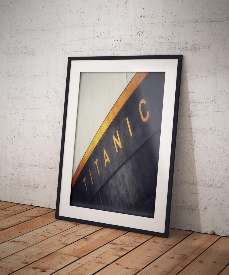 Original Minimalist TITANIC HULL NAMEPLATE Poster Wall Art Print - A4 ...