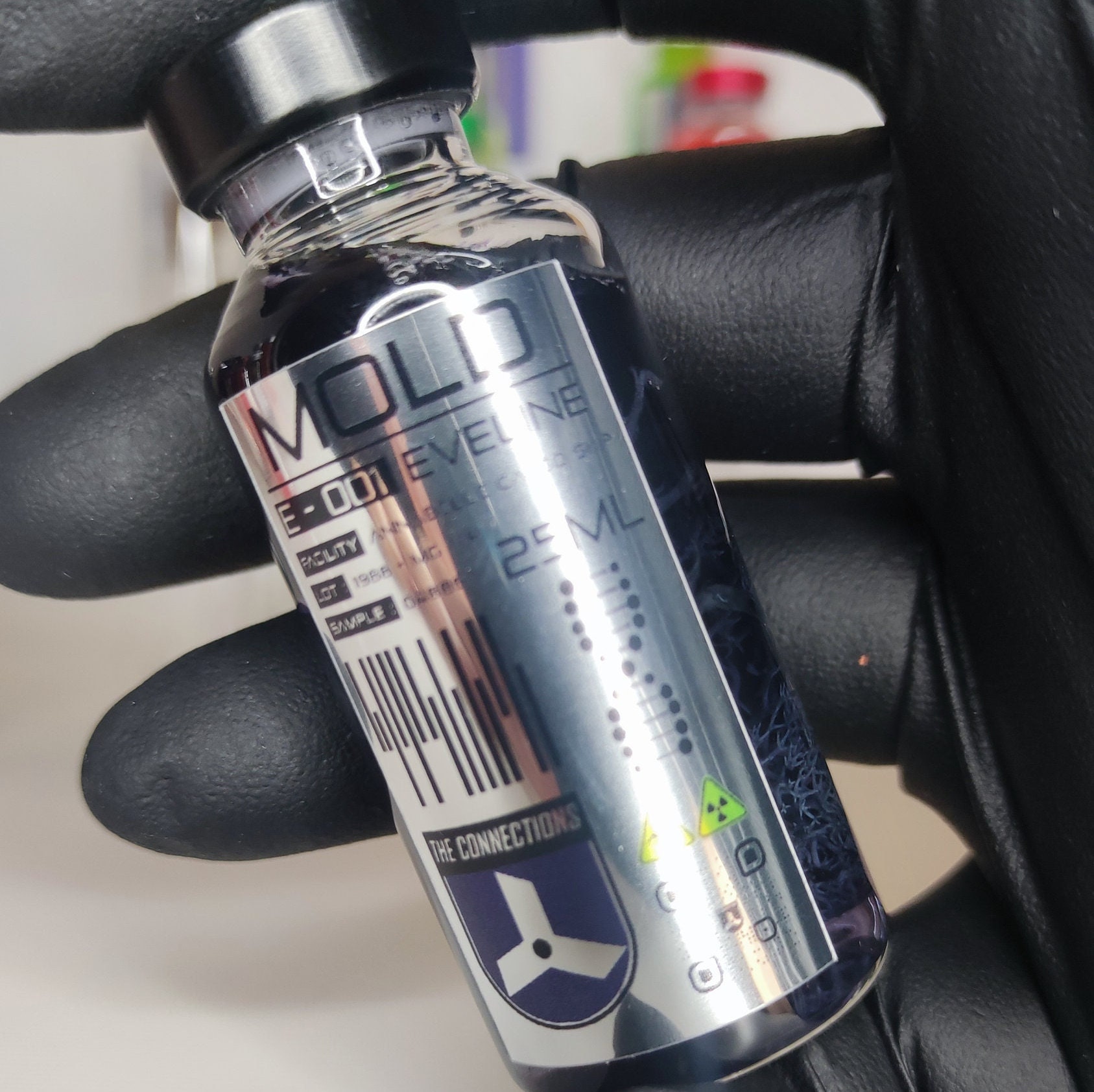 Resident Evil / Las Conexiones / Moho (variación Eveline) / Vial Prop ...