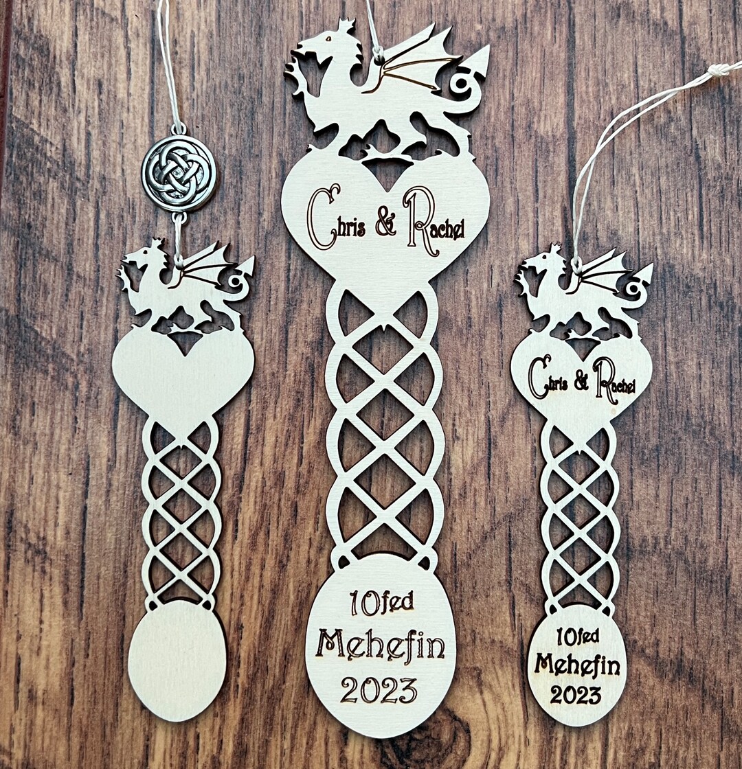 Llwy Caru | Love Spoon - Etsy UK