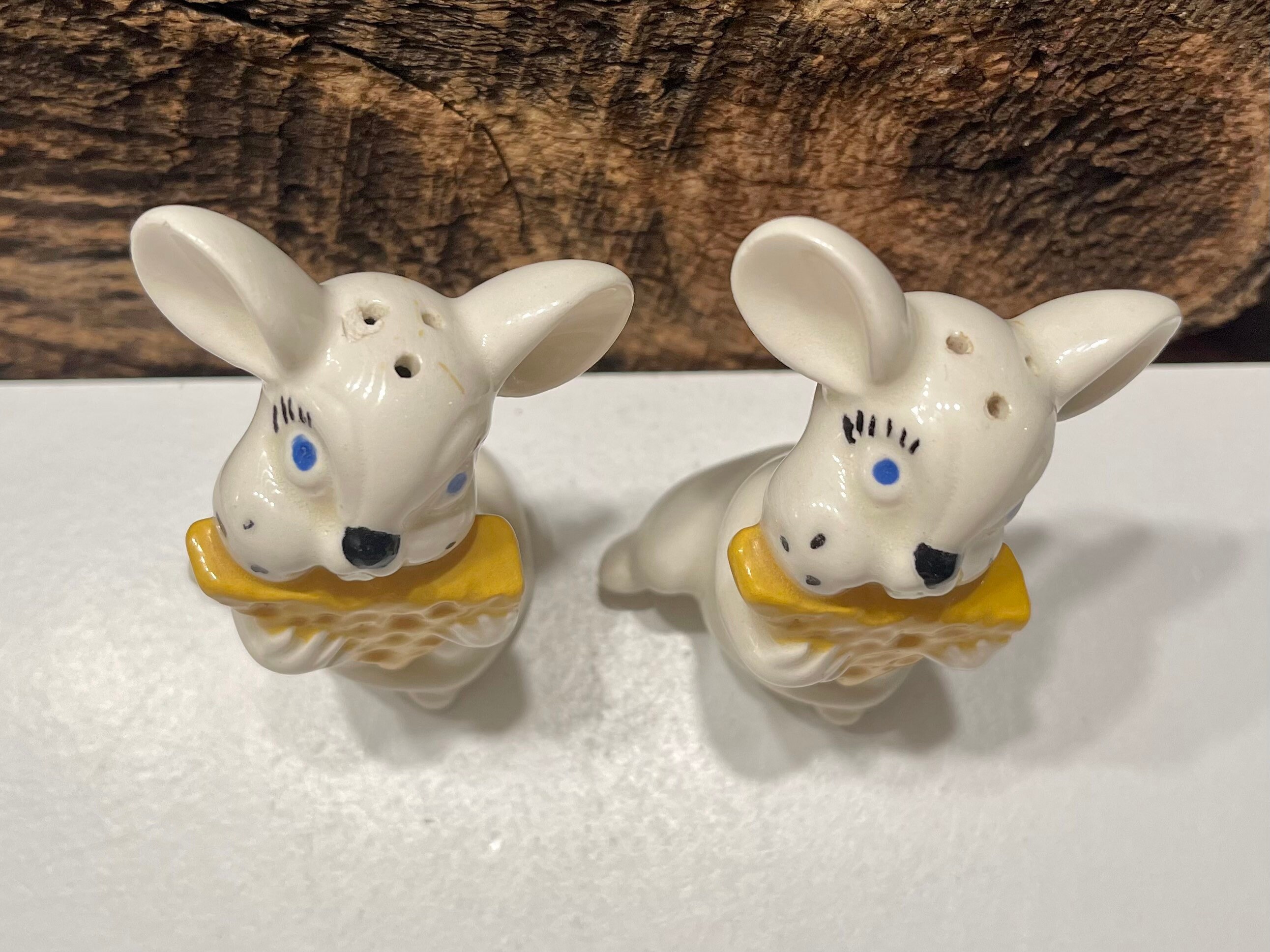 Vintage Atlantic Mold Mice Nibbling Cheese Shakers Vintage | Etsy