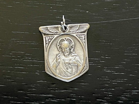 Vintage WW2 Sacred Heart Medal World War Two Sacred Heart - Etsy