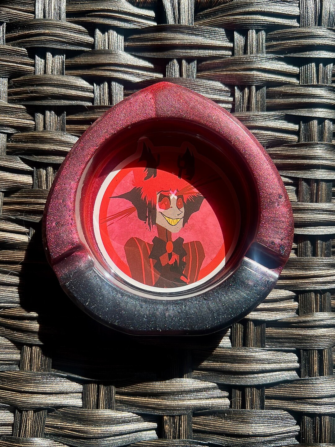 Alastor Inspired Red and Black Pear-shaped Ashtray - Hazbin Hotel Fan ...