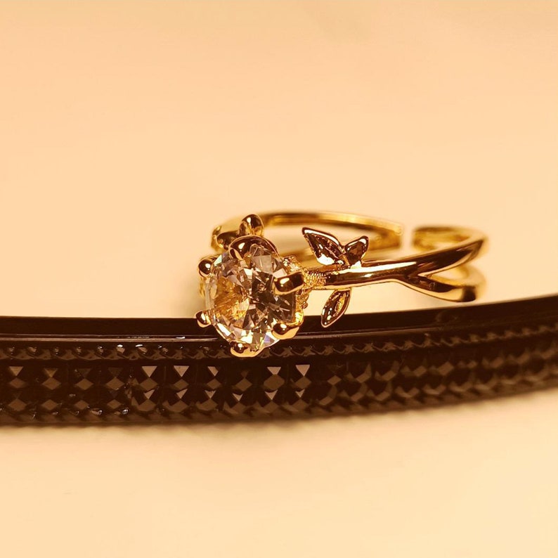 Tears of Themis 2nd Anniversary Wedding Rings Luke Pearce - Etsy