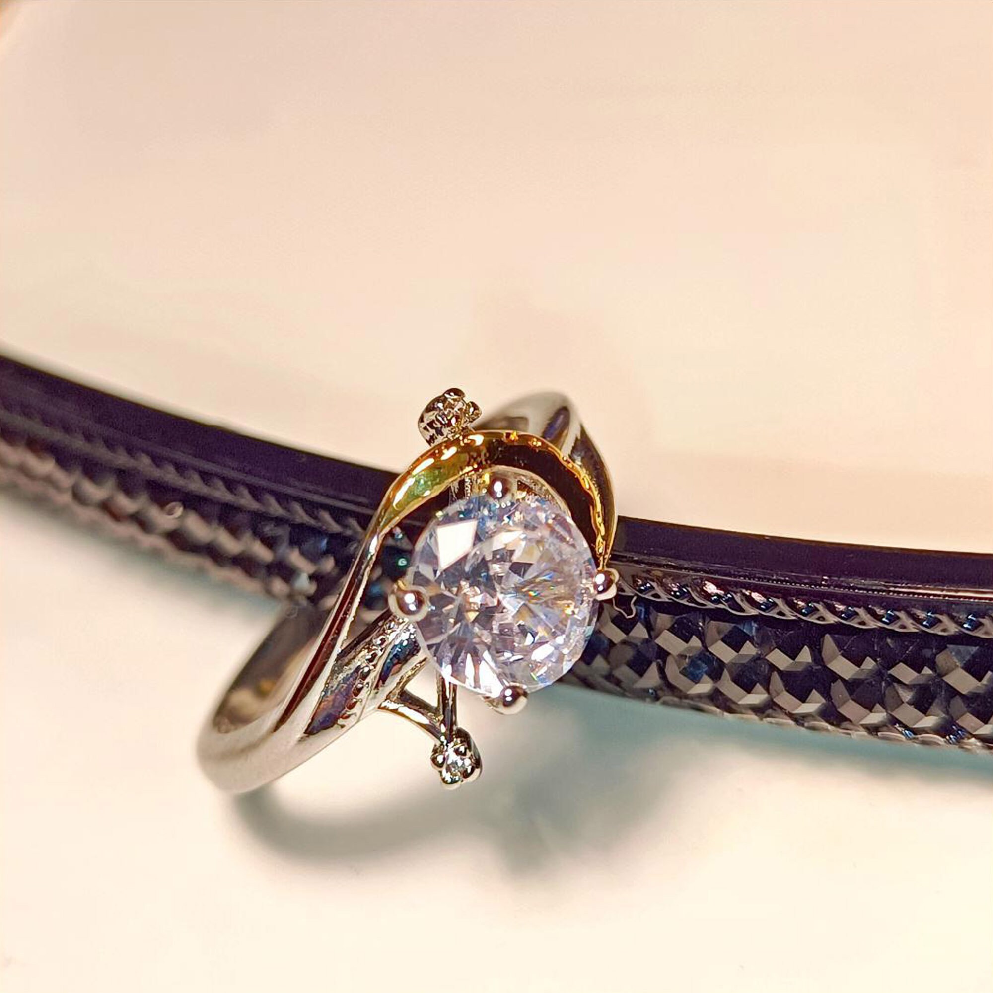 Tears of Themis 2nd Anniversary Wedding Rings Luke Pearce - Etsy