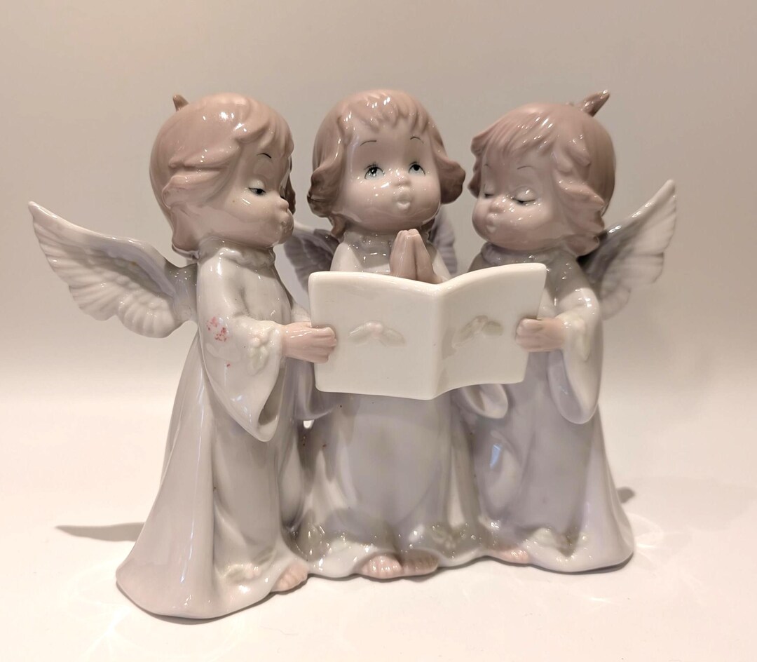 Vintage Adeline Porcelain Figurine – Three Singing Christmas Angels ...