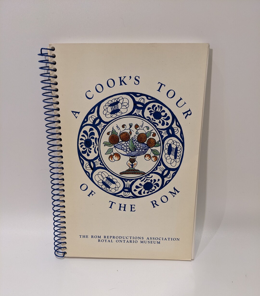 Vintage 1990 Royal Ontario Museum "a Cook's Tour of the Rom" Cookbook ...