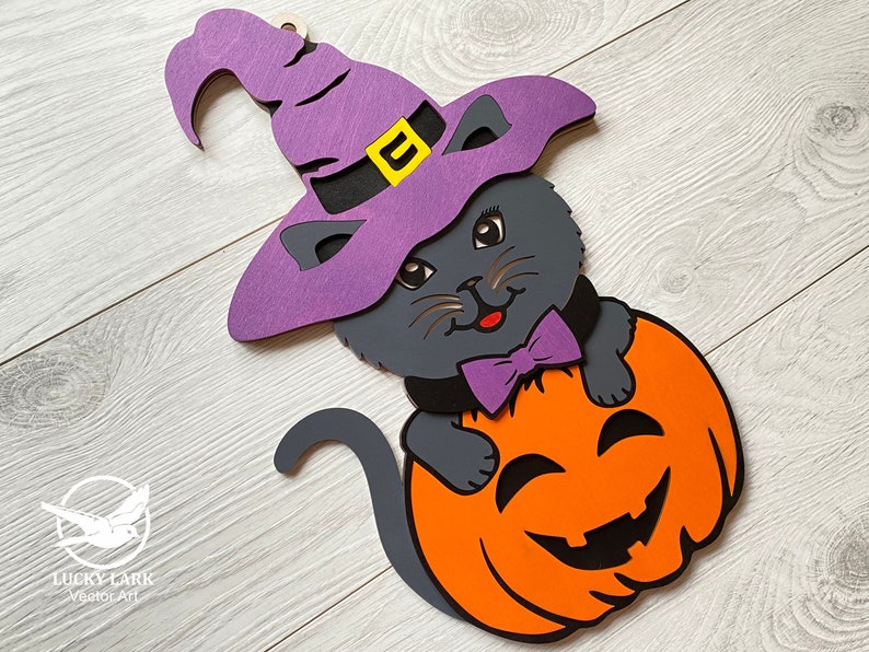 Halloween Cat in Pumpkin Door Hanger SVG, Glowforge Laser File - Etsy