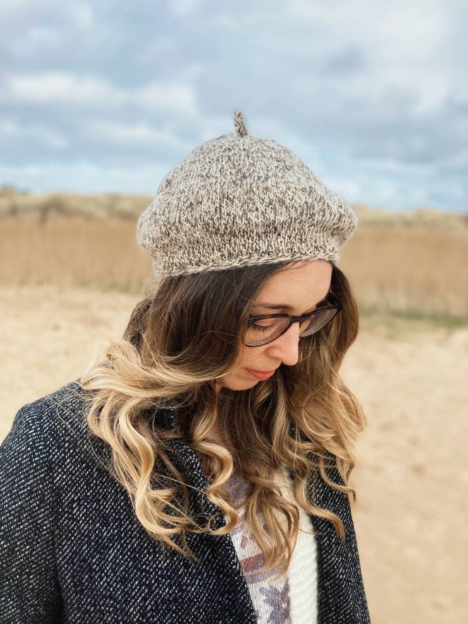 Beat Girl Beret hat. Hand knitted cap. Authentic beret shape | Etsy