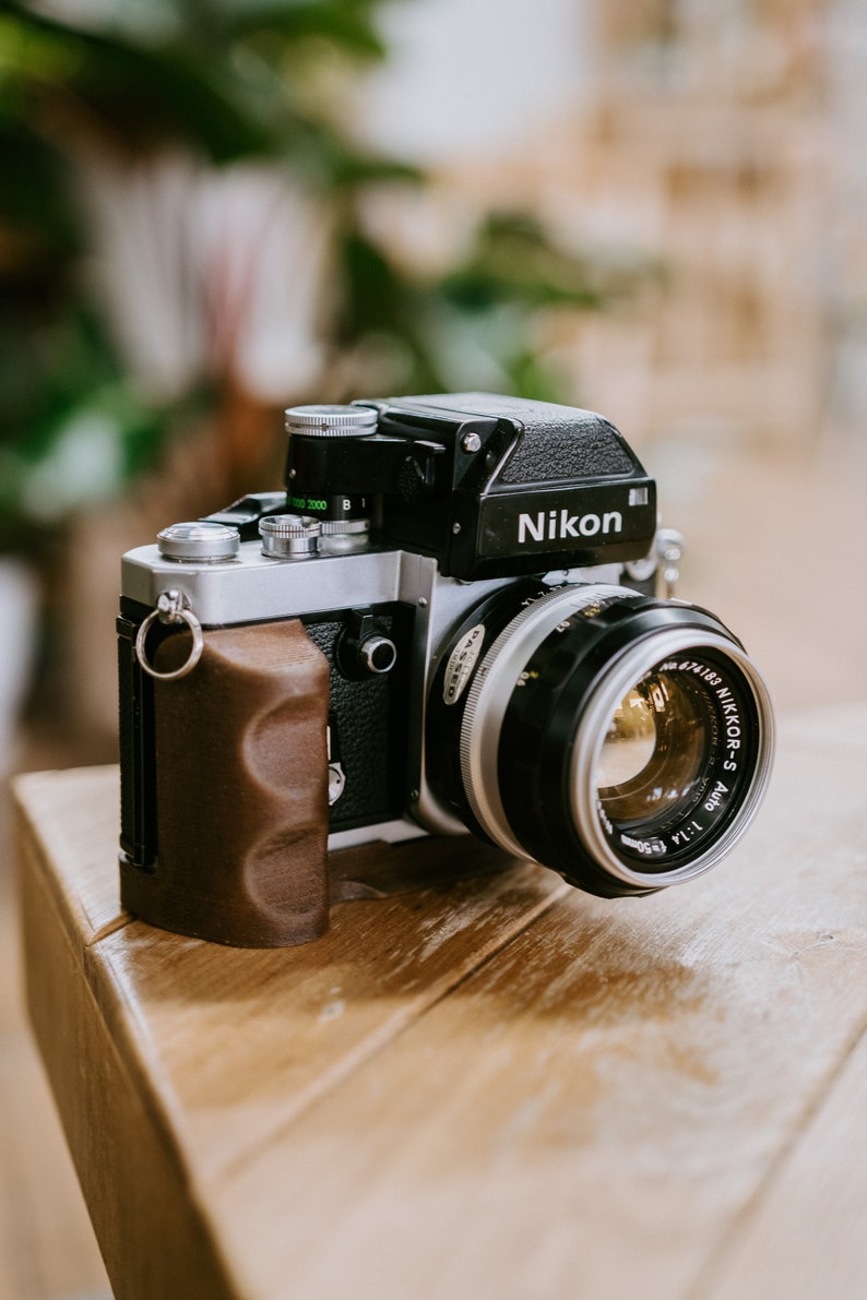 Wood Grip for Nikon F2 With Arca Swiss Mount | 3D Printed Wood | - Etsy