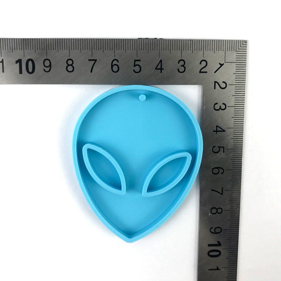Shiny Alien Silicone Mold Alien Face Silicone Mold for Resin | Etsy