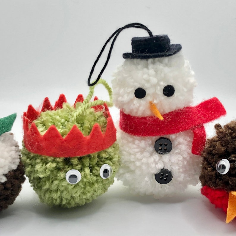 Set of 4 Assorted Pom Pom Christmas Tree Decorations - Etsy