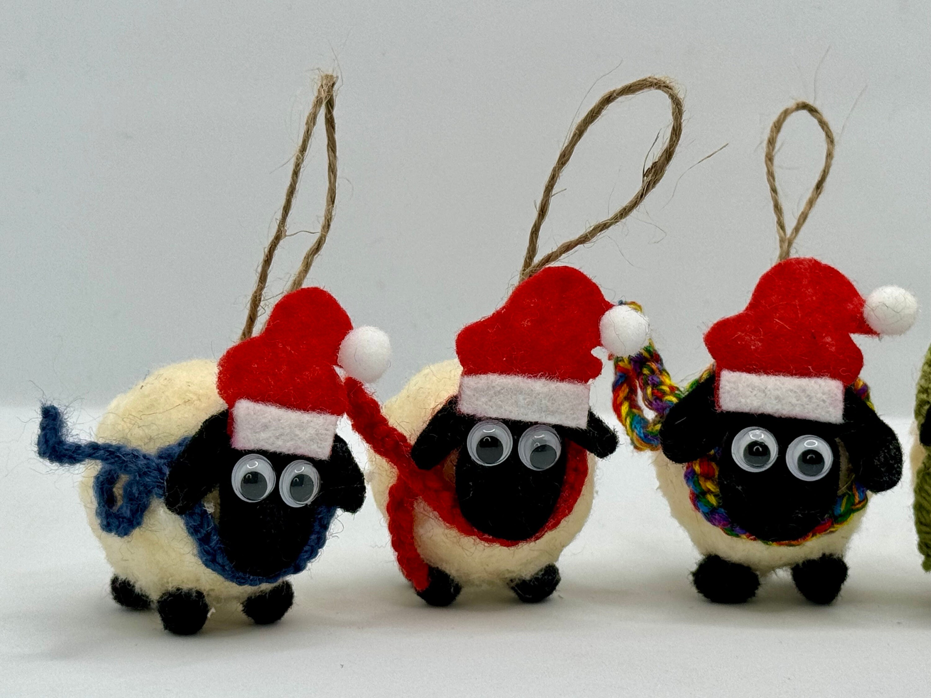 Festive Sheep Christmas Decoration - Etsy UK