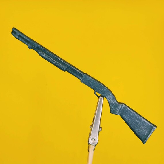 Escopeta De Acción De Bombeo Recortada